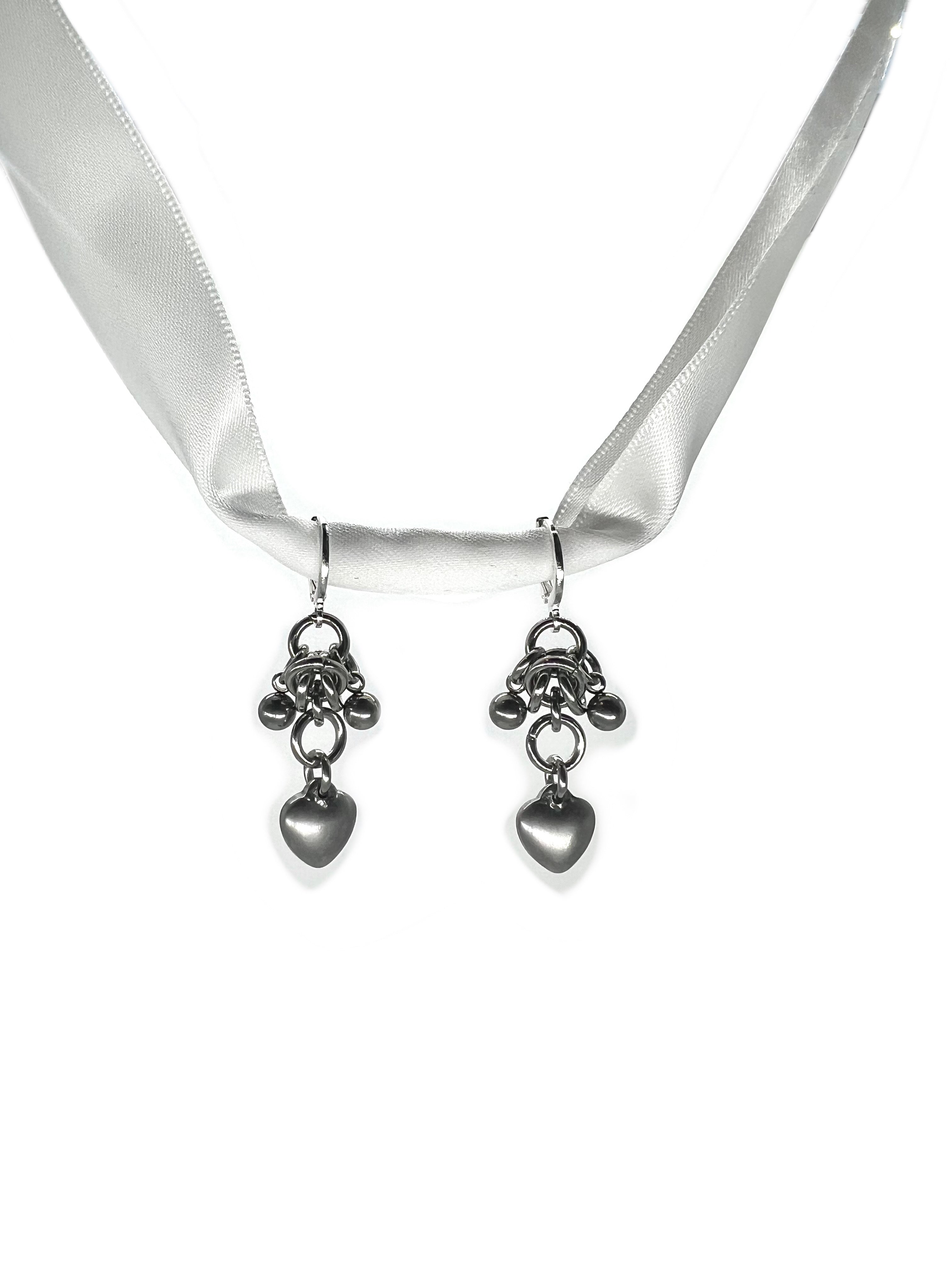 Affliction Earrings – Carnage in Bloom